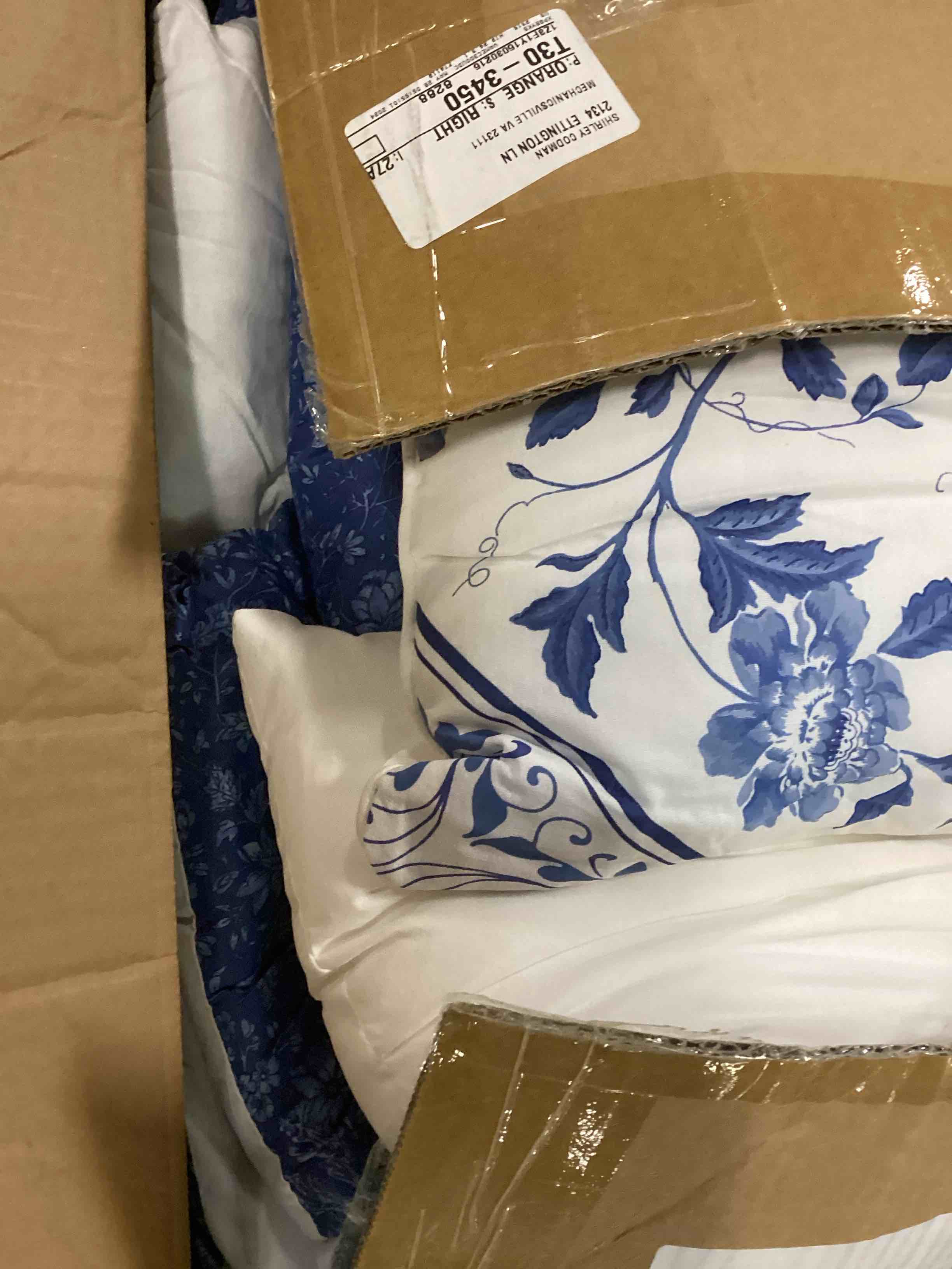 Laura Ashley Home - Elise Collection - Luxury Ultra Soft Comforter, All ...