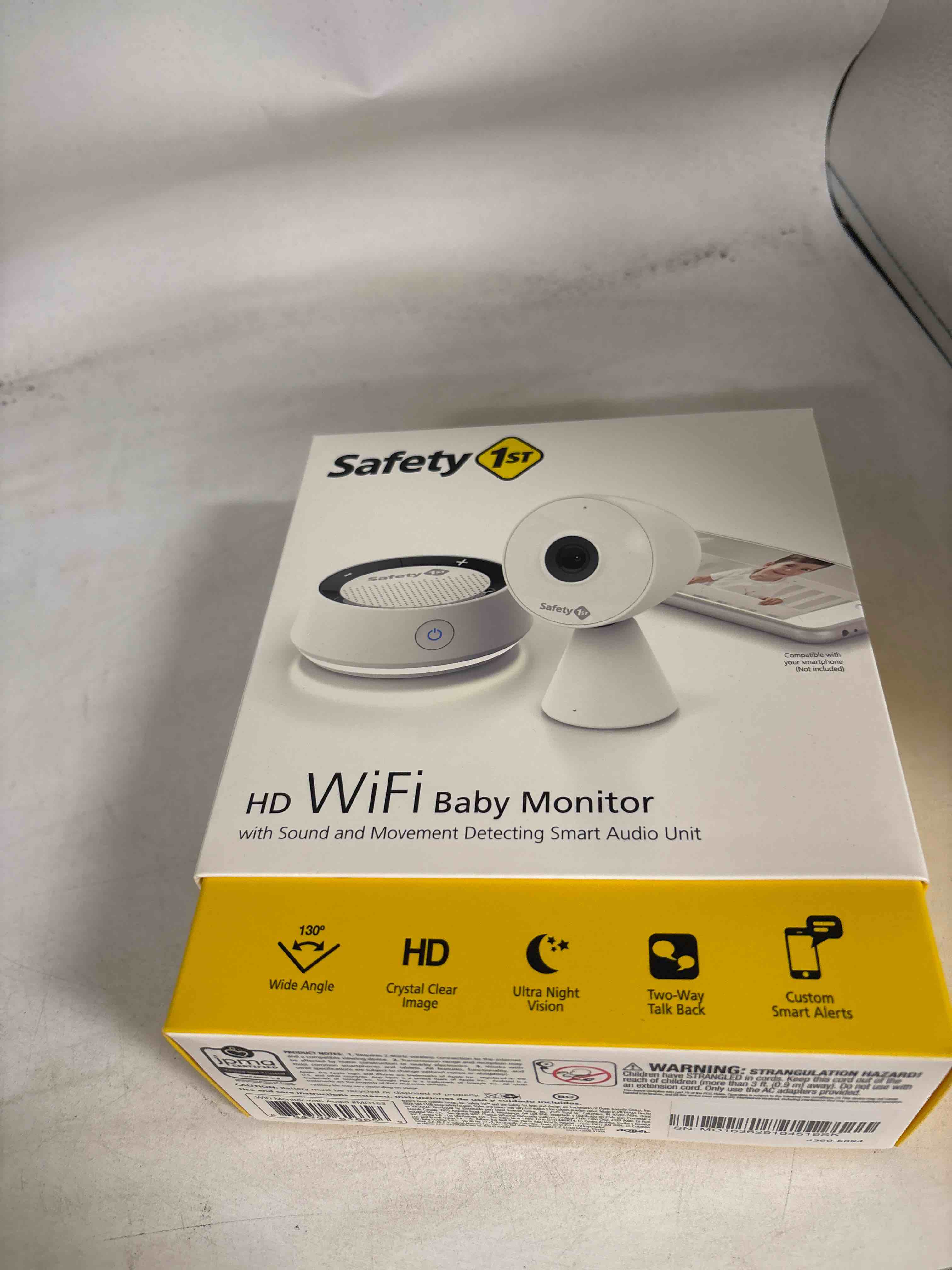 Safety 1st HD WiFi Baby Monitor with Sound and Movement Detecting Audio ...