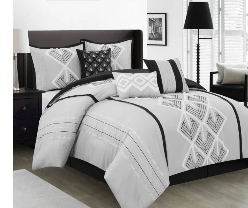 Carter Gray seven piece comforter set king
