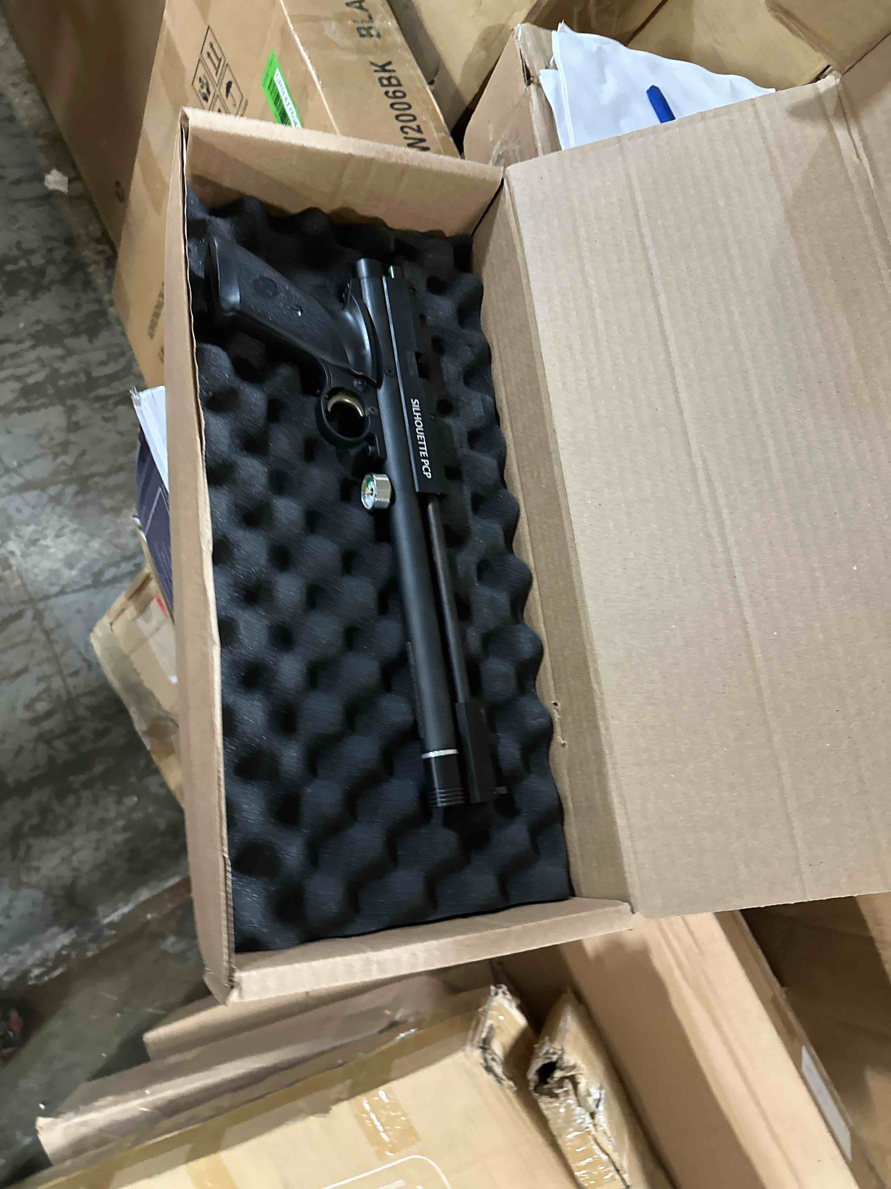 Crosman Silhouette 1701P PCP-Powered Match Grade Target Air Pistol ...