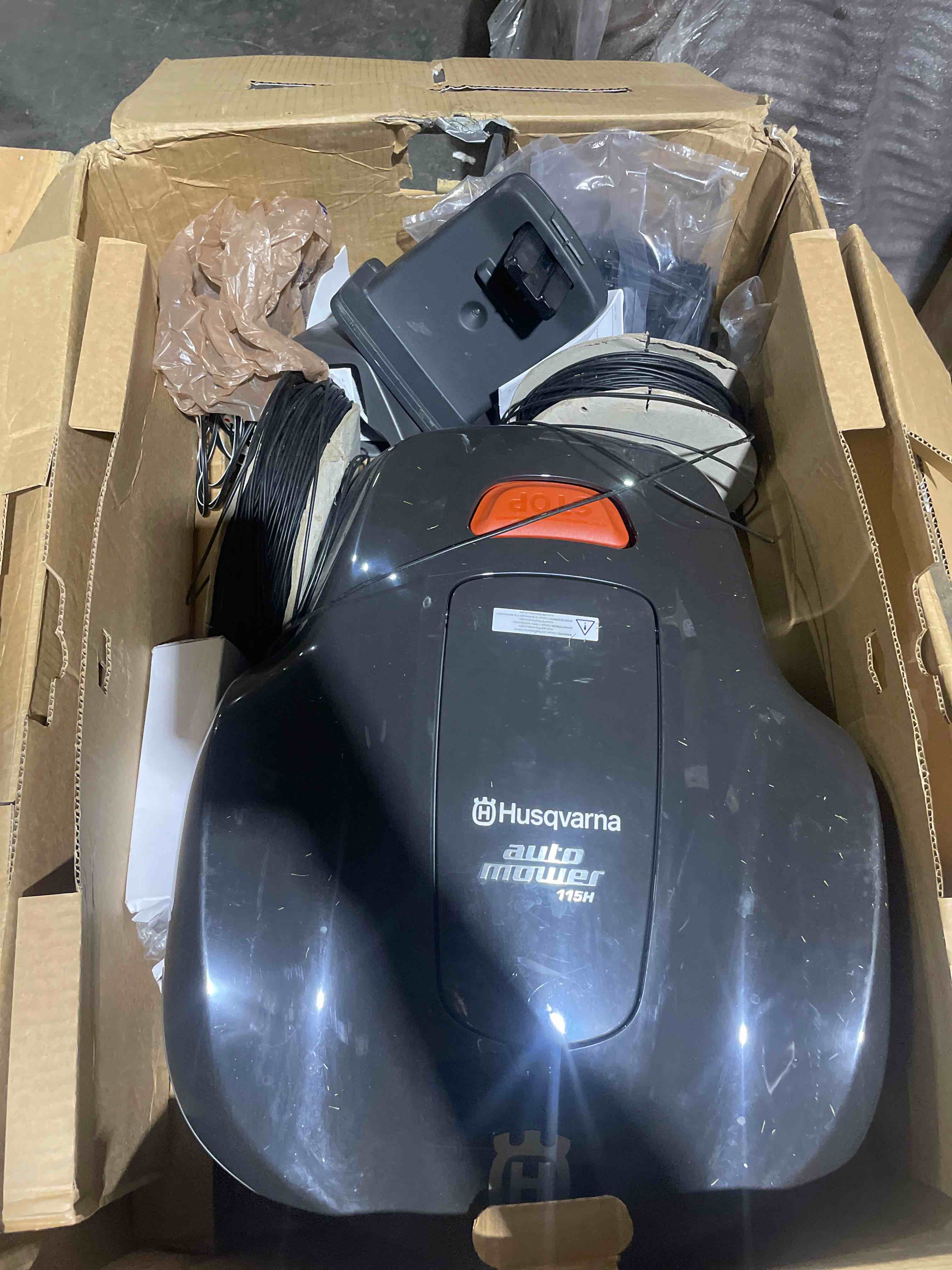 Husqvarna 115h Automower Robotic Lawn Mower 1/4 Acre To 1/2 Acre 18v Li ...