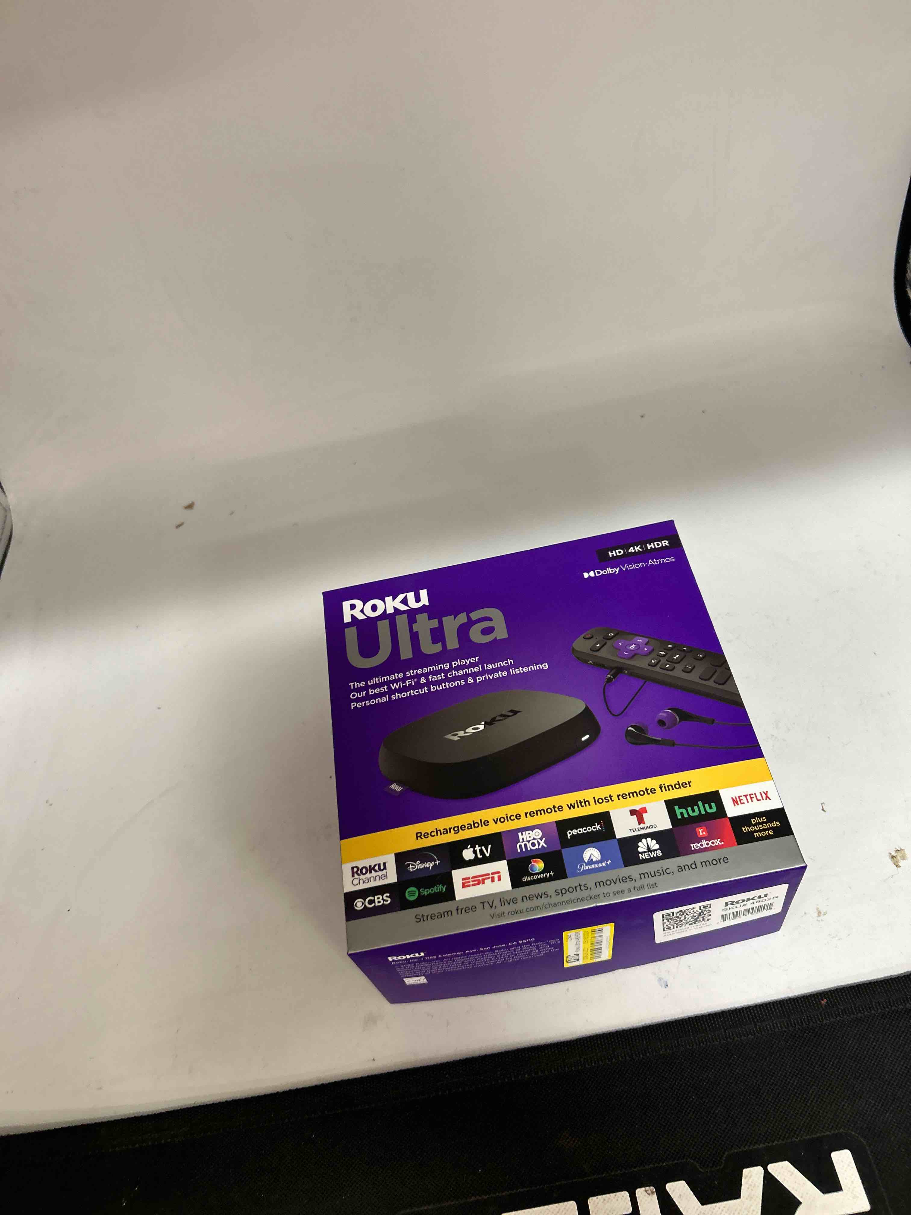 Roku Ultra 2022 4K/HDR/Dolby Vision Streaming Device and Roku Voice ...