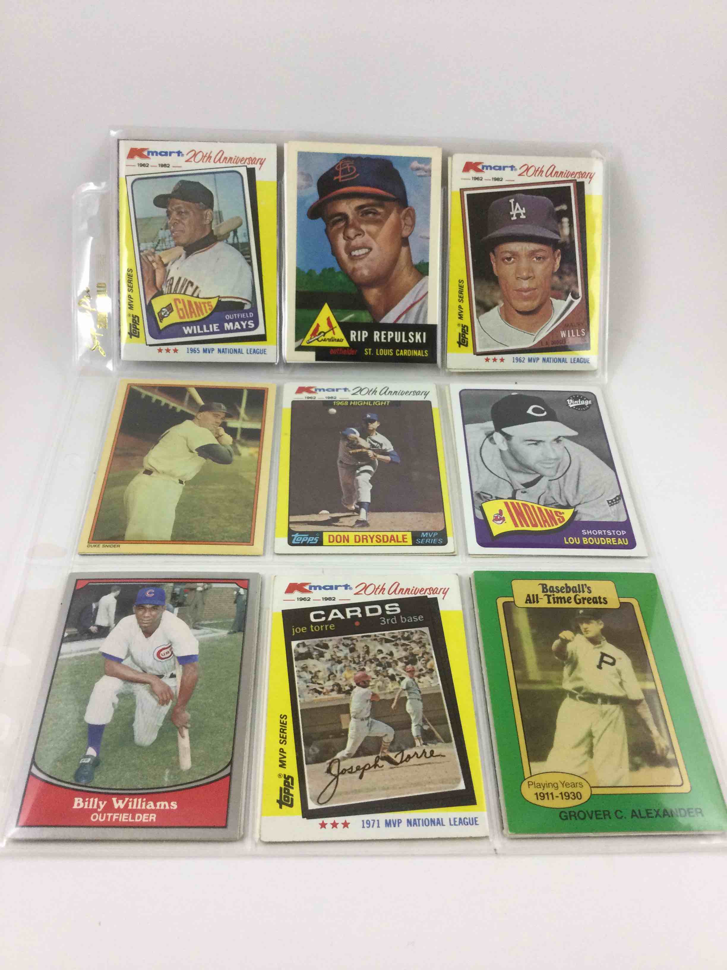 Lot of (18) Baseball Throwback / Tribute Cards
