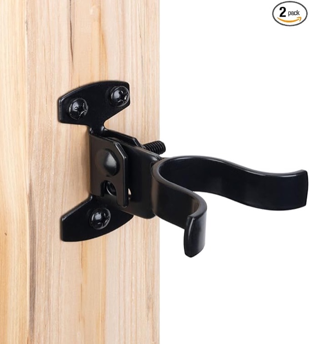 HILLMASTER 4 Pcs 1-3/8" Flat Back Wall Mount Chain Link Fork Latch ...