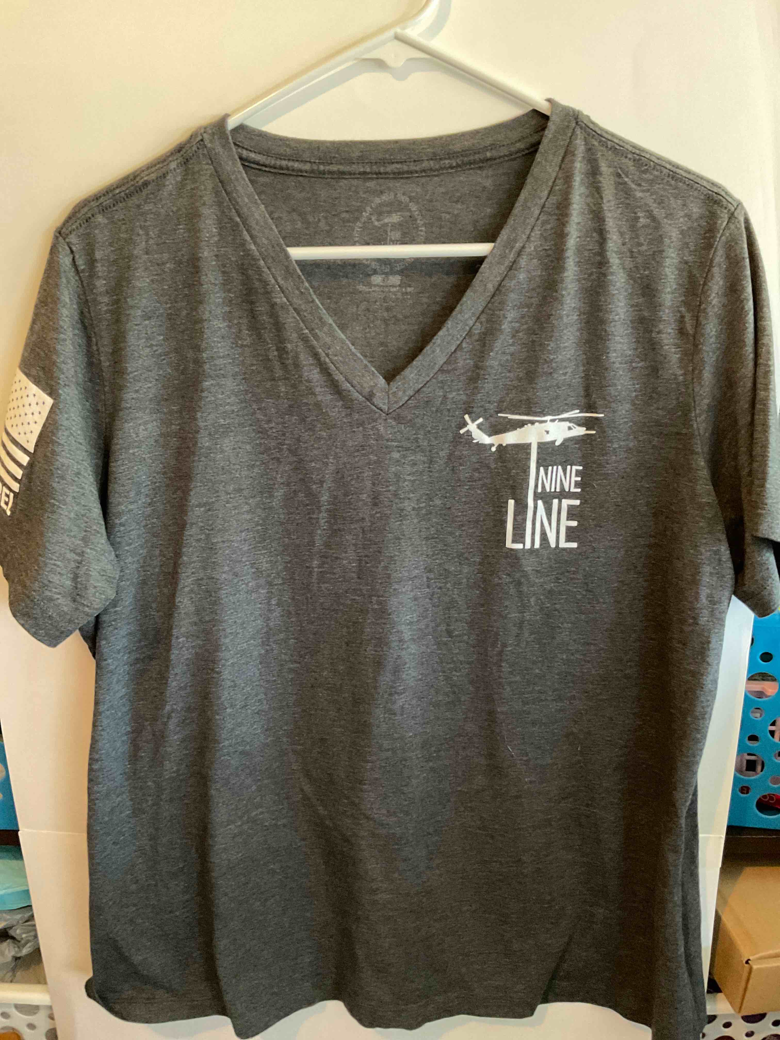 Nine Line Apparel V-Neck T-Shirt Adult L