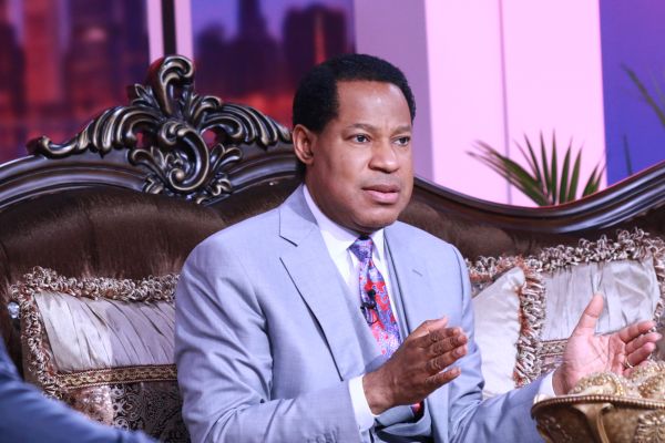 Pastor Chris Welcomes Global Audience to September Communion Service ...