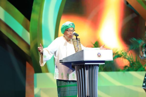 Africa’s First Female President Graces Future Africa Leaders Award ...