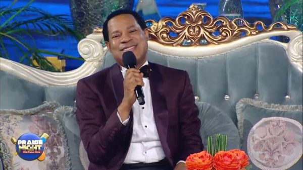 Global Congregation Offer Utter Praise to God at Praise Night with ...