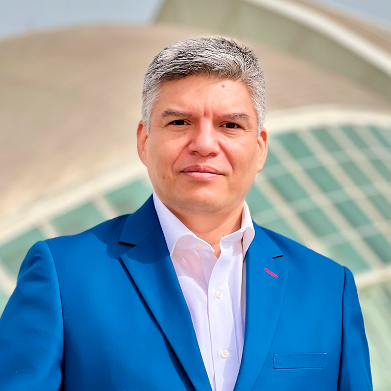 Nosotros – Lujo Network