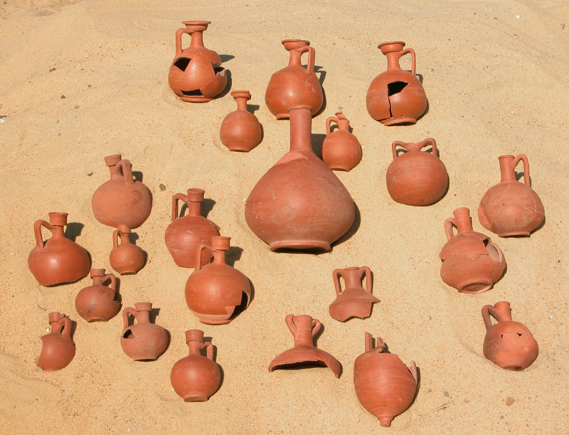 Ptolemaic-Roman Red Slipped Nile Silt ware (Lower Egypt) | The ...