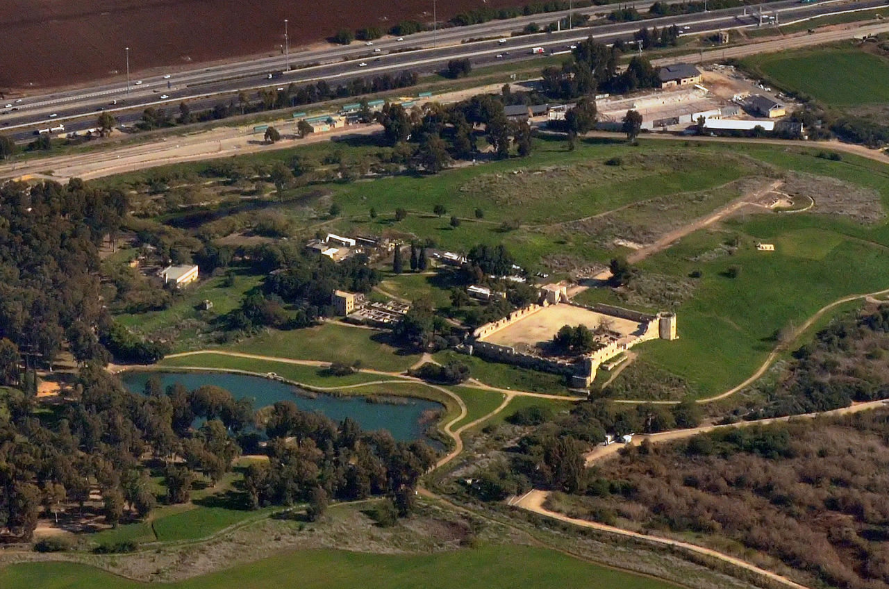 Aphek-Antipatrias | The Levantine Ceramics Project