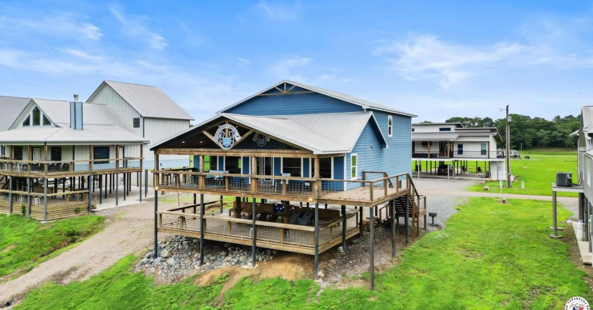 154 Serenity Loop | Glenwood, AR | LuxVT