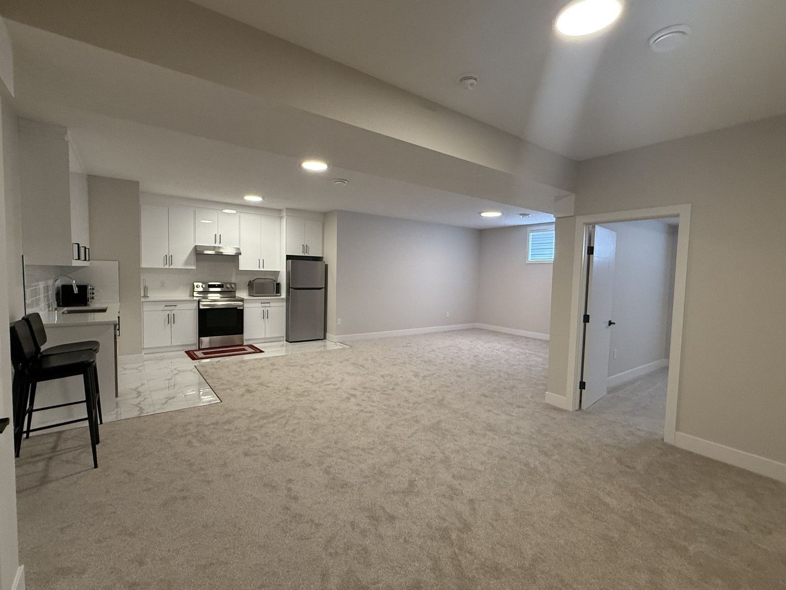 Rentals.ca Chestermere Apartments, Condos and Houses For Rent