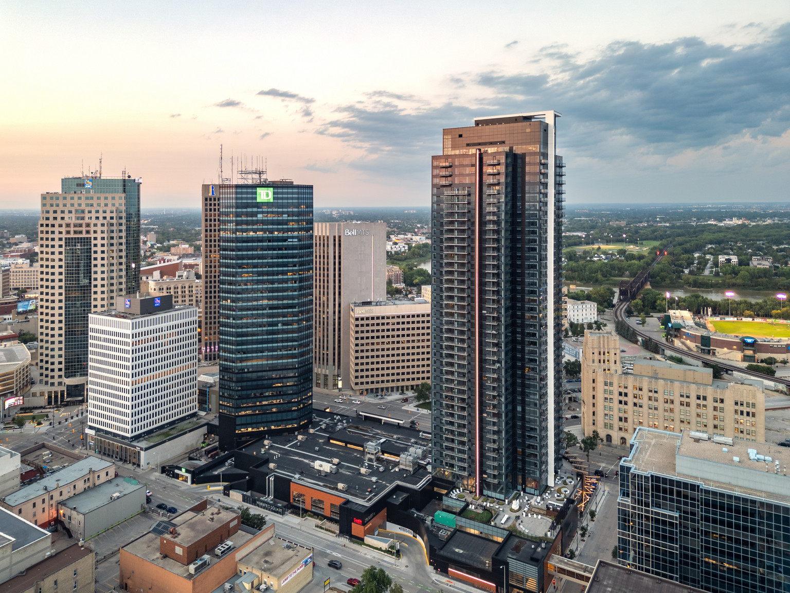 300 Main - 300 Main Street, Winnipeg, MB