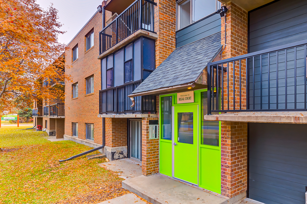 Regal Court | Avenue Living Communities