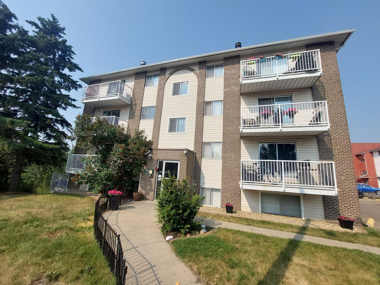 Rentals.ca Red Deer Apartments, Condos and Houses For Rent