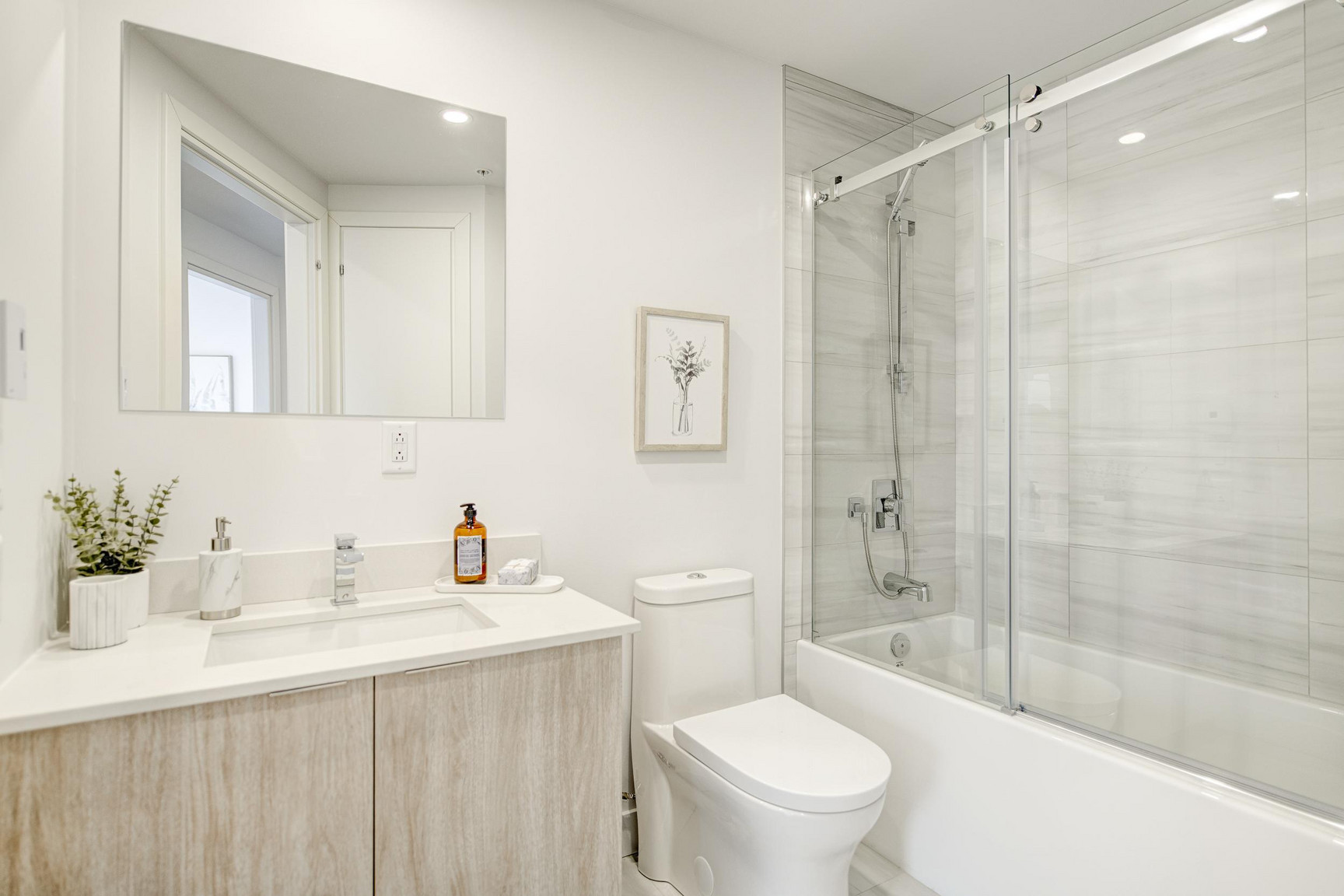 Appartement à louer - 3 ½ Chomedey 3659 Av. Jean-Béraud | Kangalou