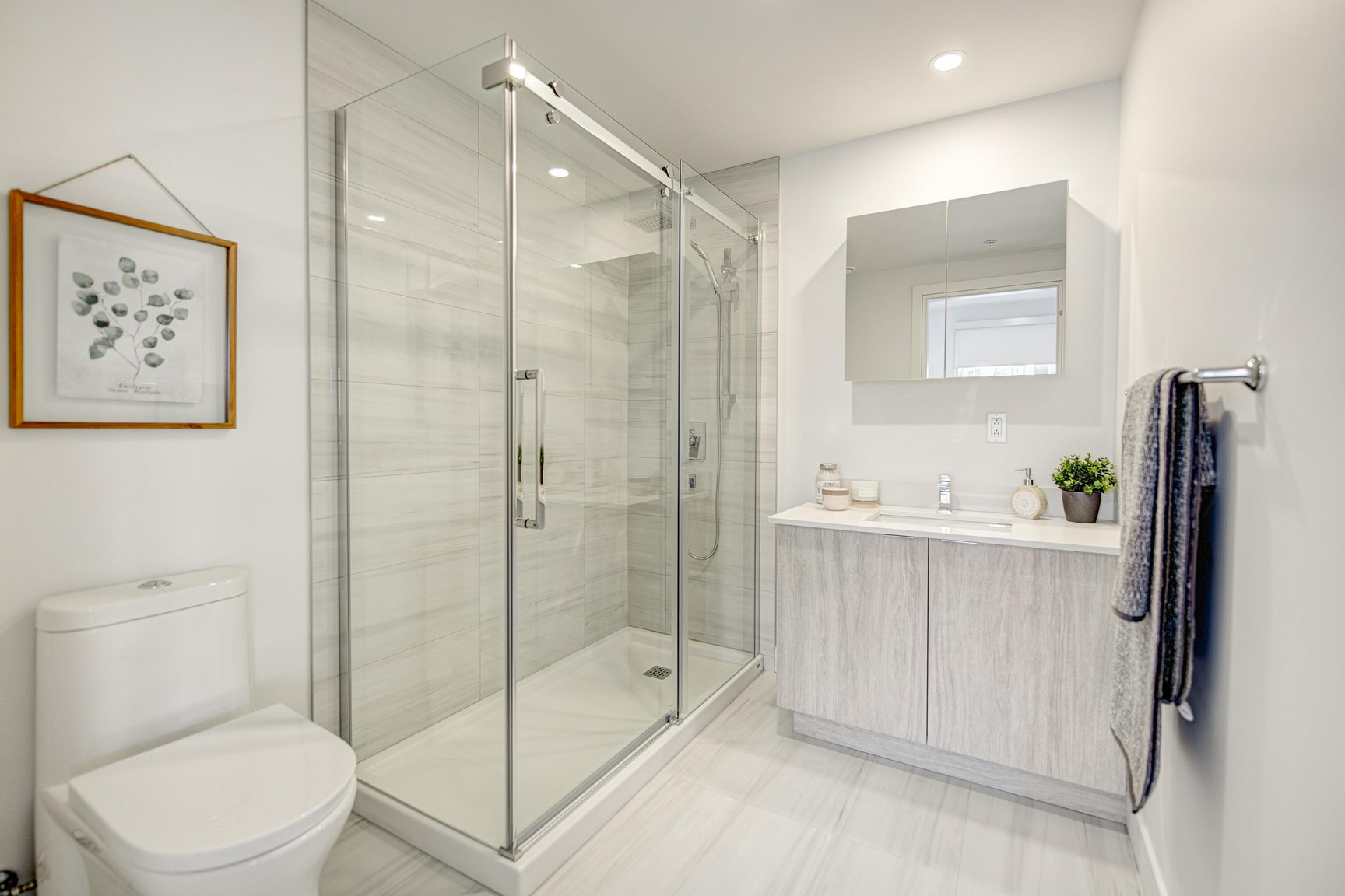 Appartement à louer - 4 ½ Chomedey 3659 Av. Jean-Béraud | Kangalou