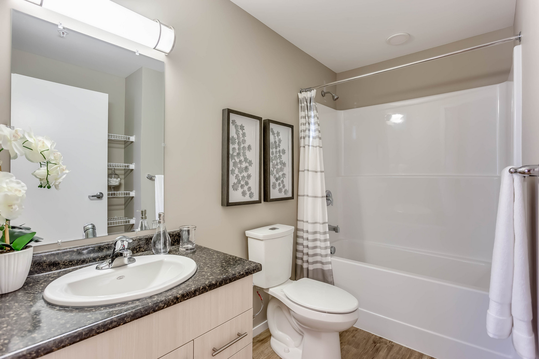 Mahogany Ridge Apartments SE Calgary