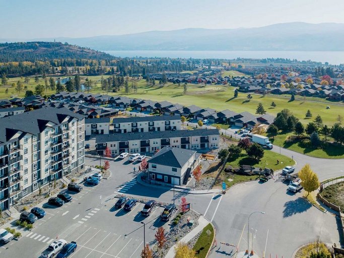 Lakeview Ridge Apartments