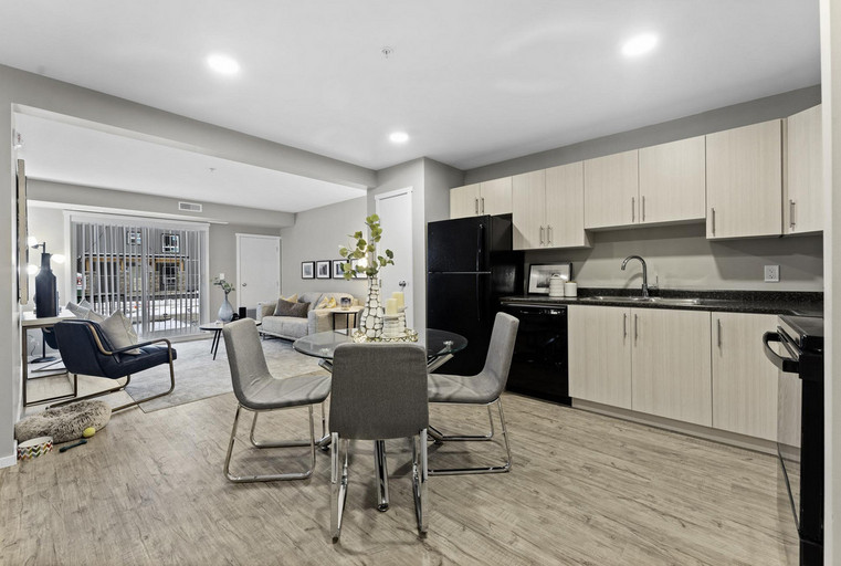 Mahogany Ridge Apartments SE Calgary