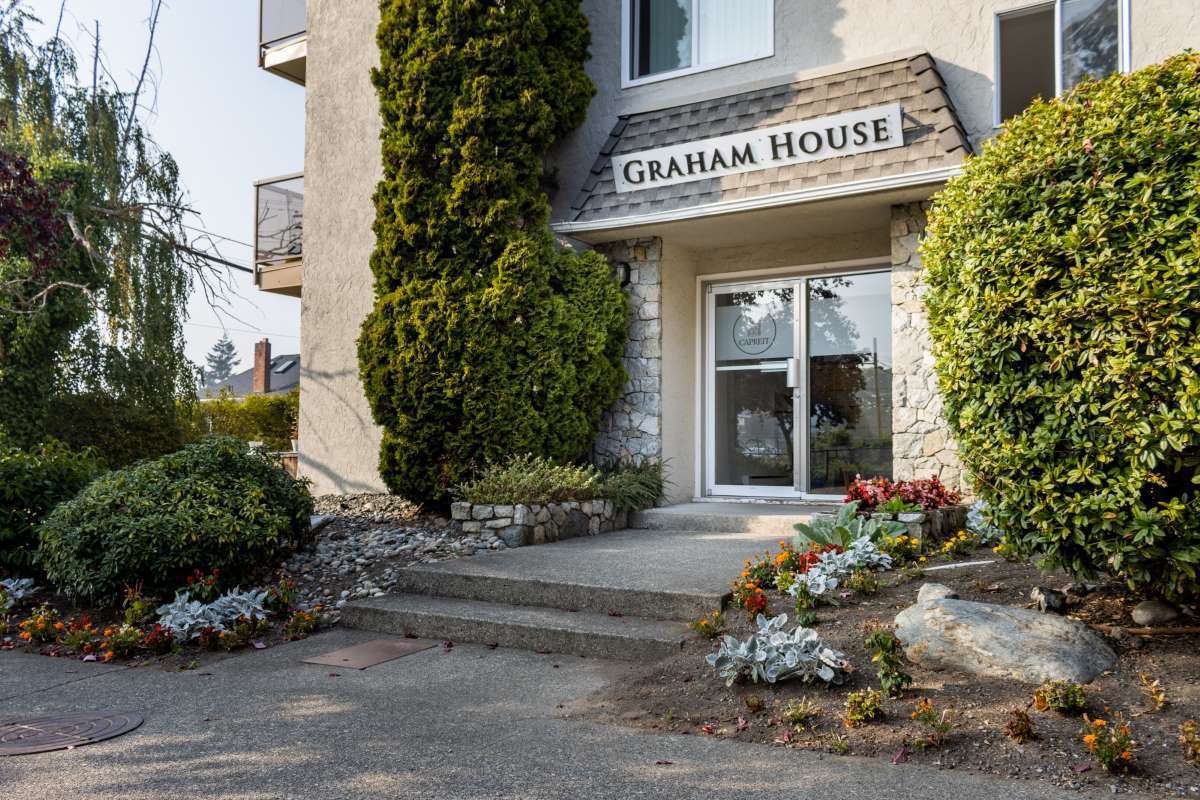 Graham House Apartments - 1110 Queens Avenue, Victoria, BC