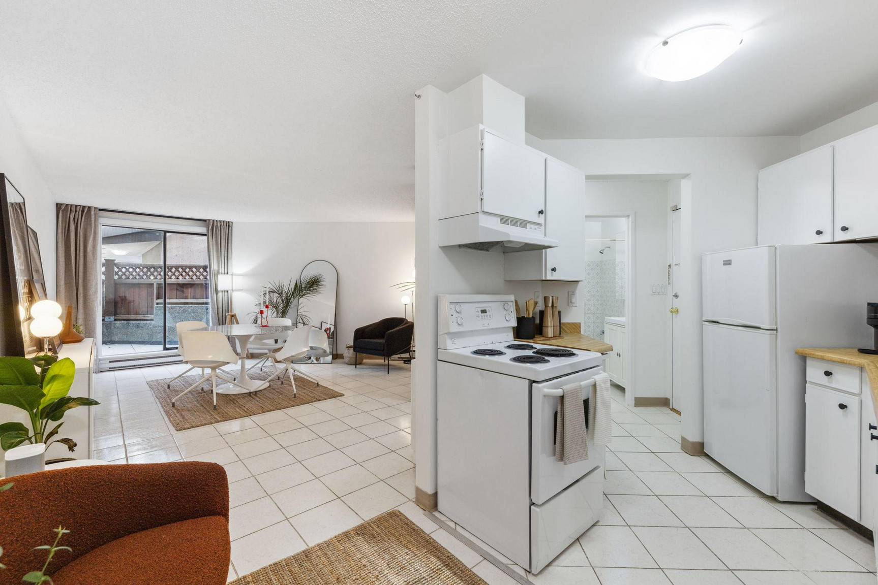 Rentals in heart of DT Vancouver | Chard Developments - Haro