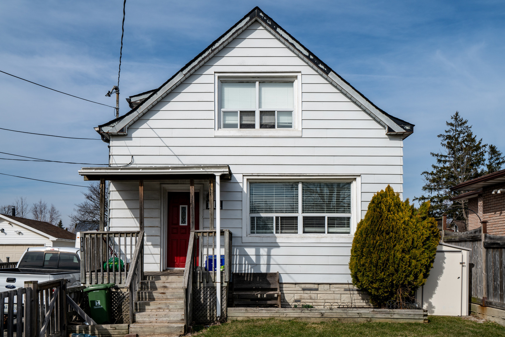 1-111 MOHAWK ROAD EAST - 111 Mohawk Road East, Hamilton, ON