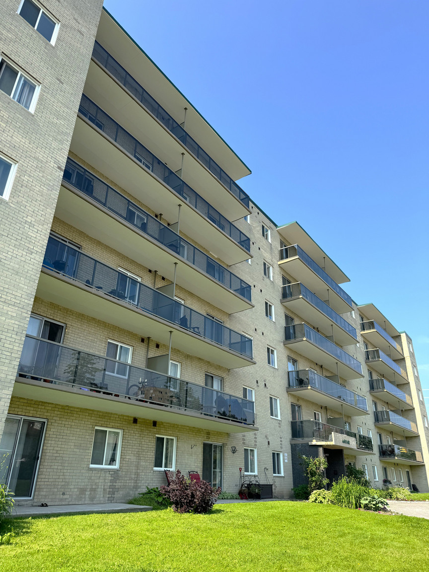Rentals.ca Barrie Apartments, Condos and Houses For Rent