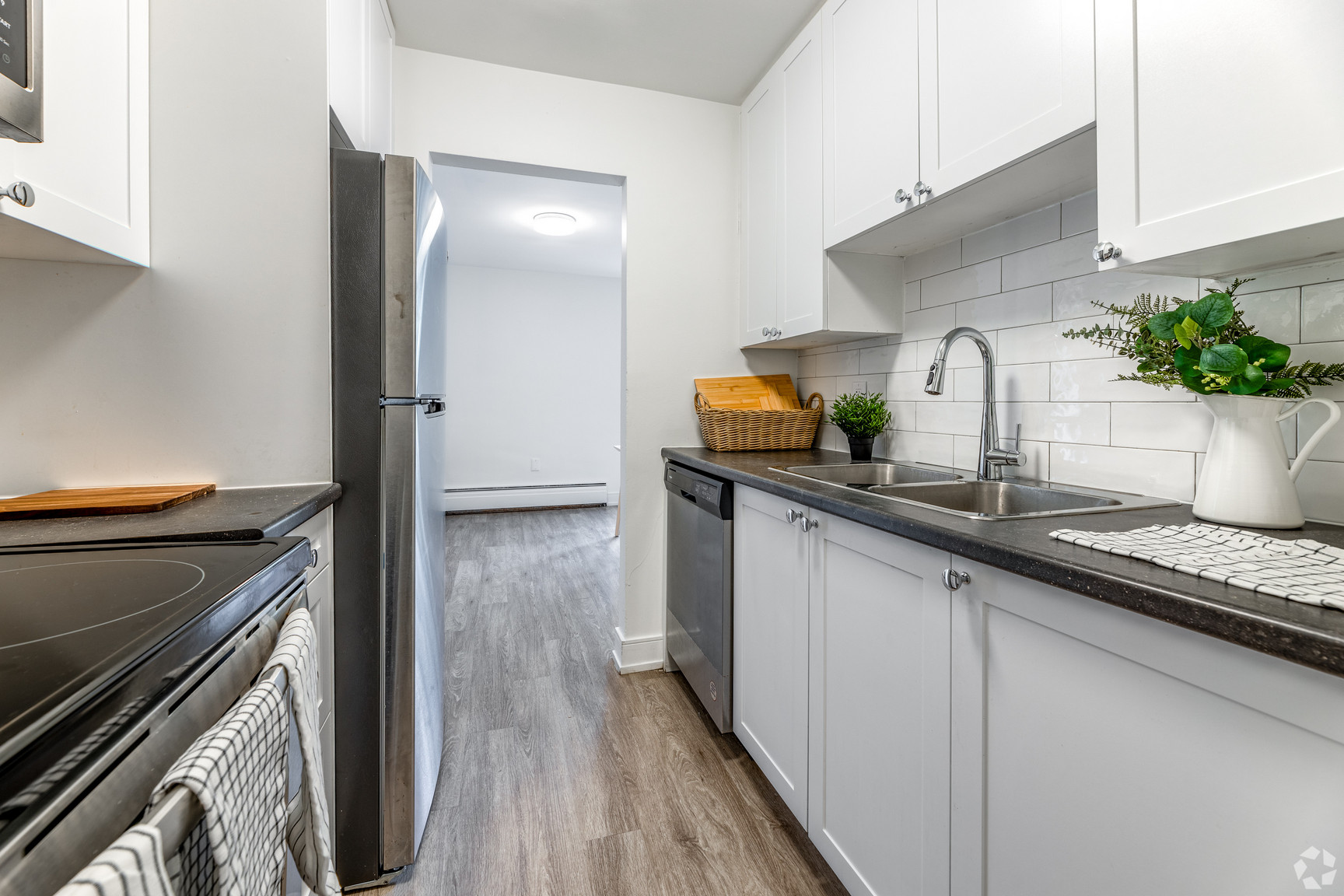 Rentals.ca London Apartments, Condos and Houses For Rent