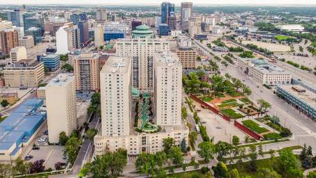 Downtown Apartment Rentals | Fort Garry Place I Apply Here!