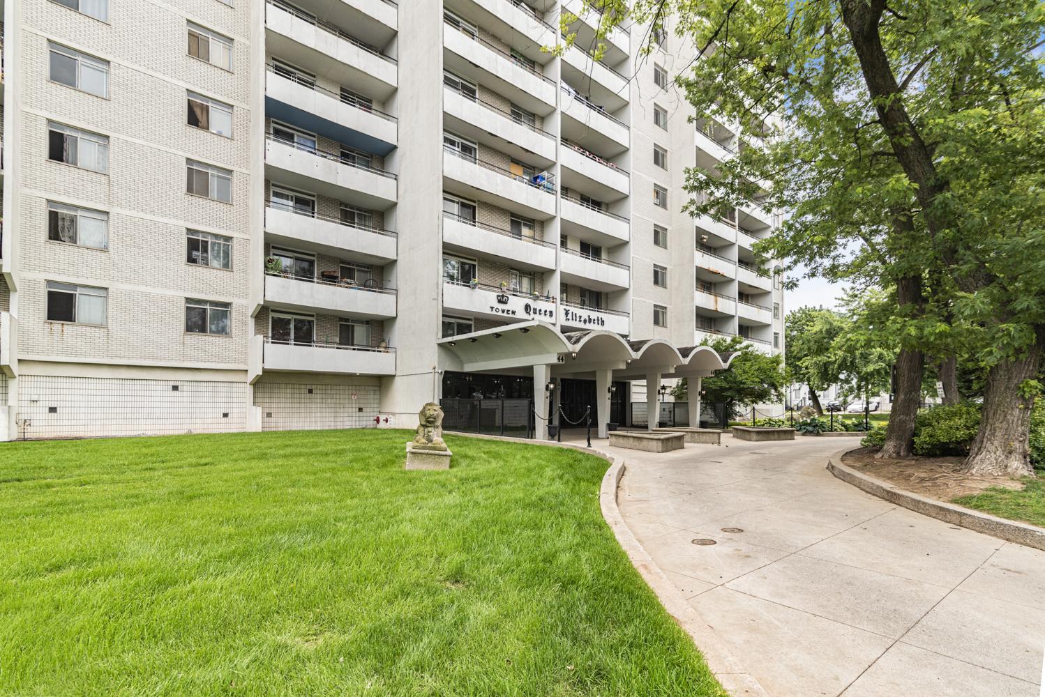 Queen Elizabeth Tower - 44 Queen Street North, Hamilton, ON