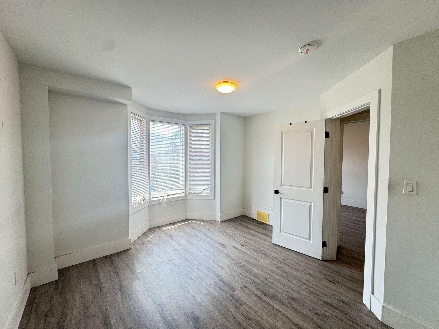 Rentals.ca Hamilton Apartments, Condos and Houses For Rent