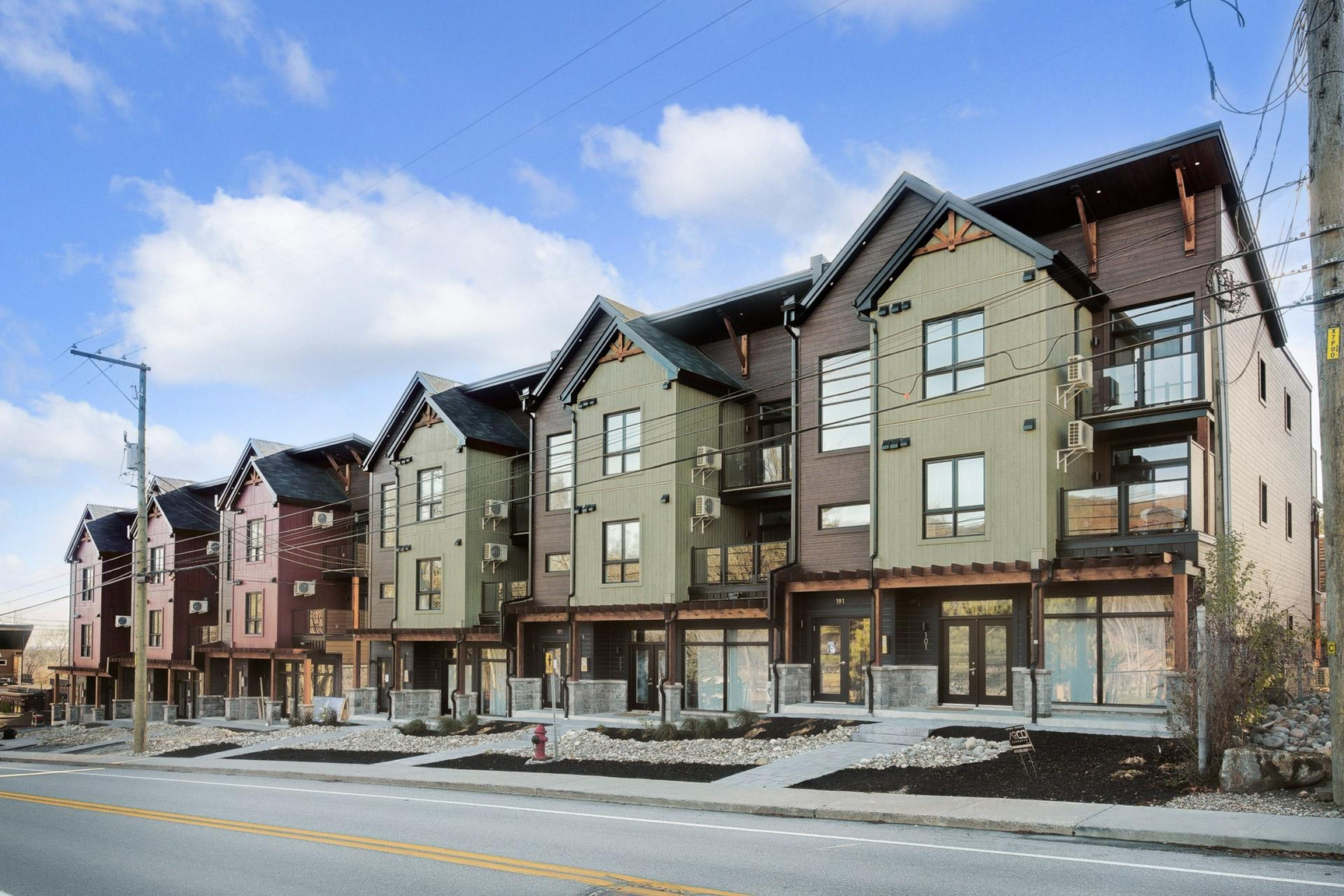 Rentals.ca Chelsea Apartments, Condos and Houses For Rent