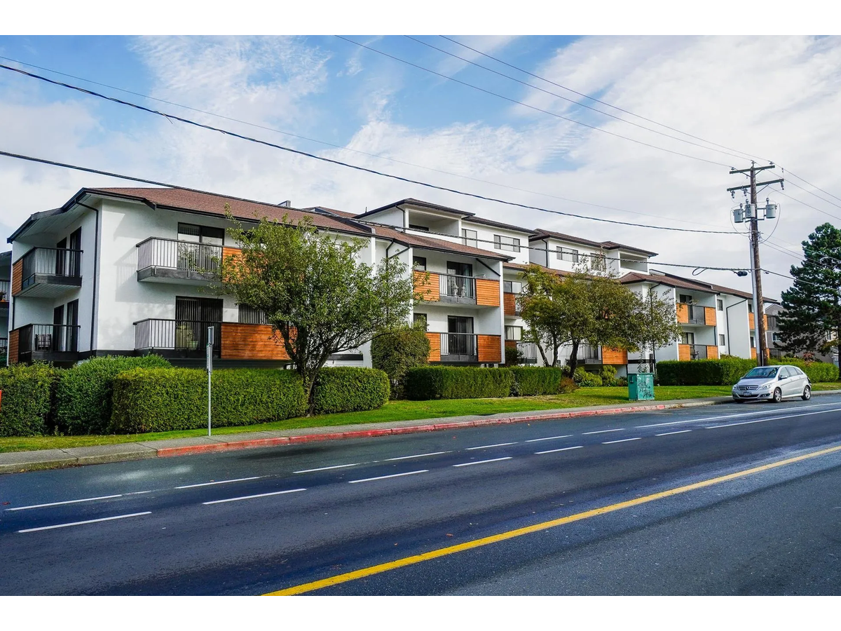 3205 Wetherby Rd - 3205 Wetherby Rd, Victoria, BC
