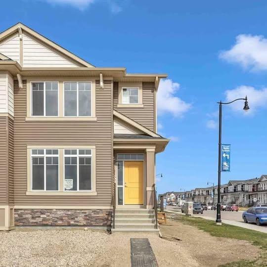 Rentals.ca Chestermere Apartments, Condos and Houses For Rent