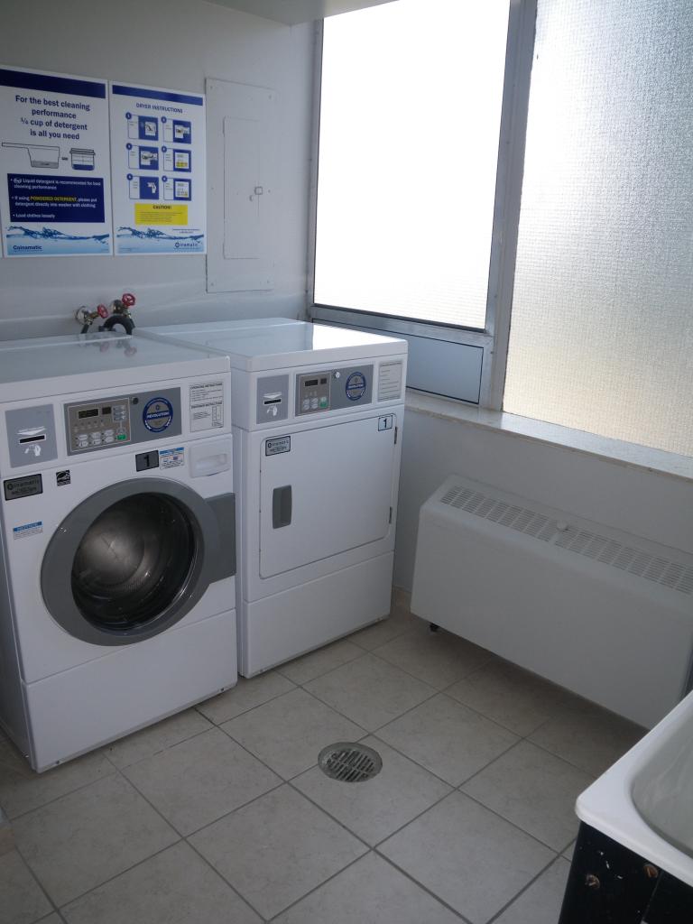 100 Roehampton Toronto Park Property Management | Park Property Management