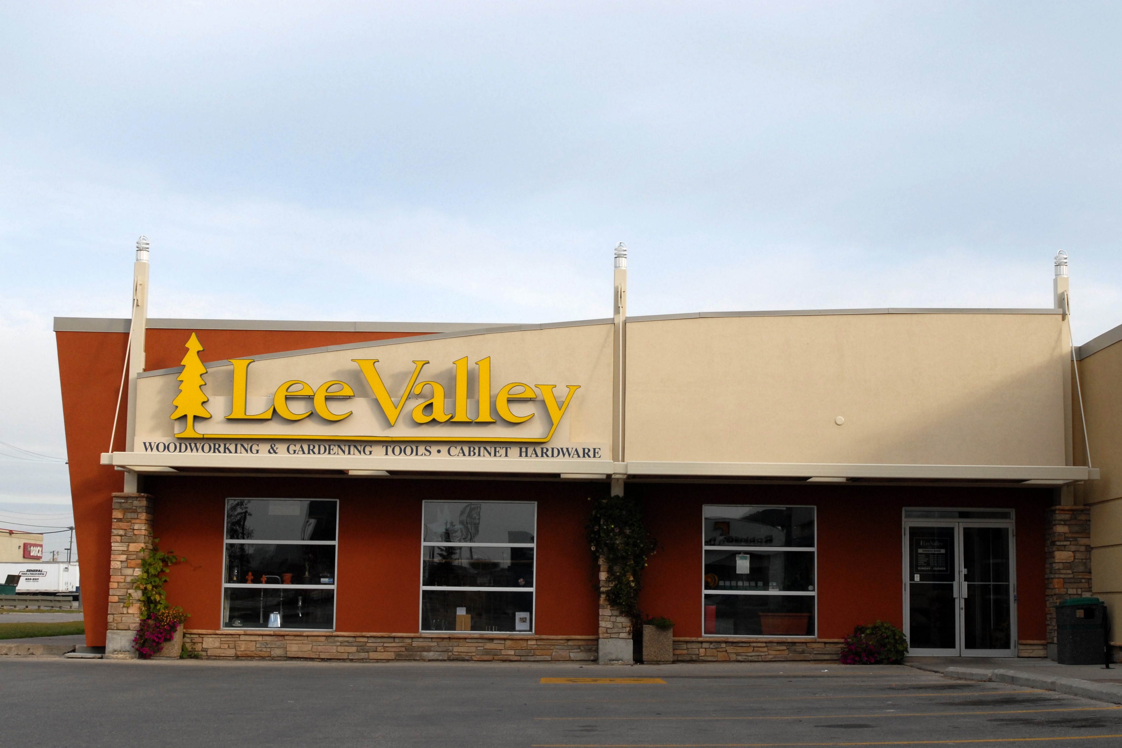 Ellice Centre | Shelter Canadian