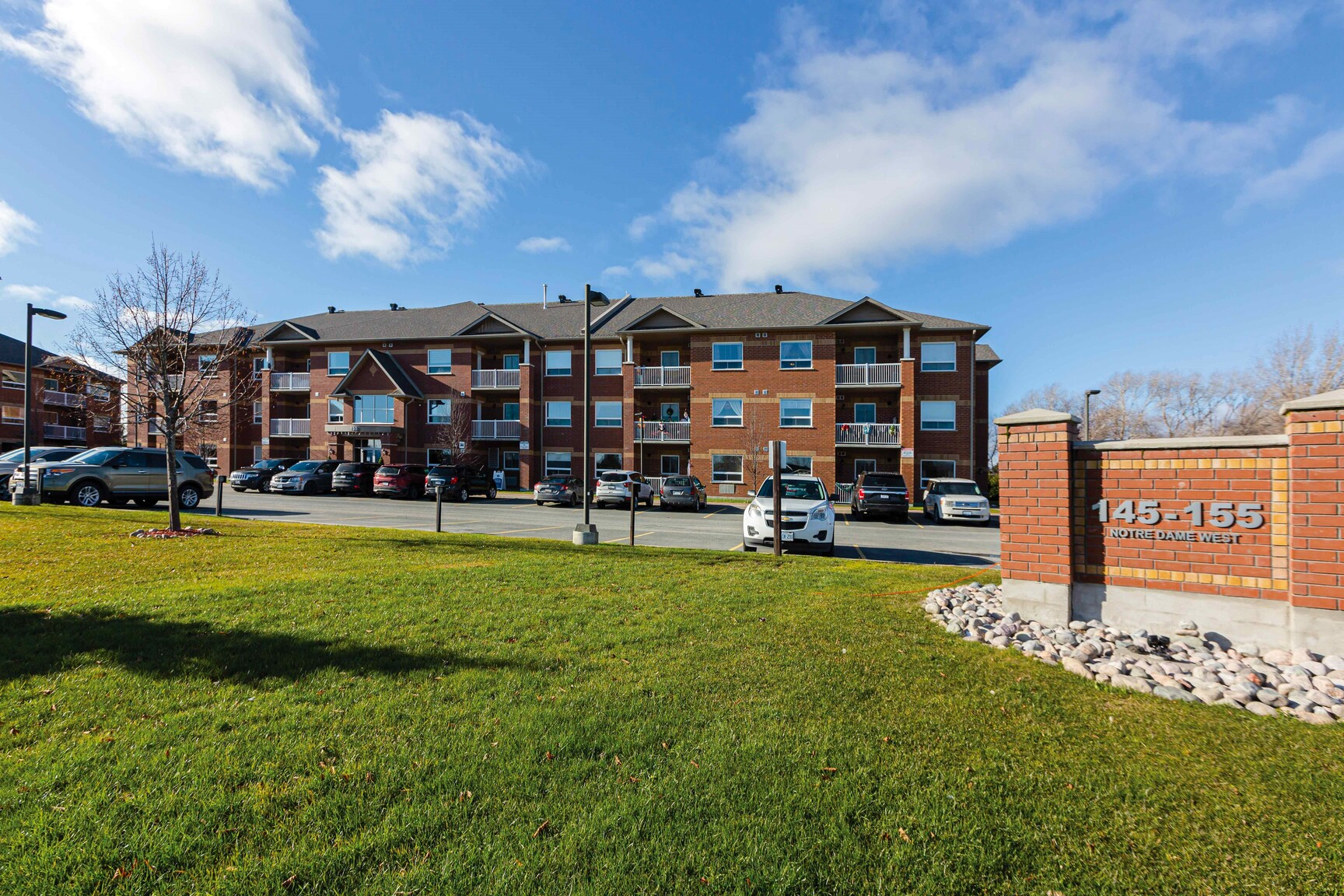 Notre Dame Rental Apartments - 145 & 155 Notre Dame Street West, Azilda, ON