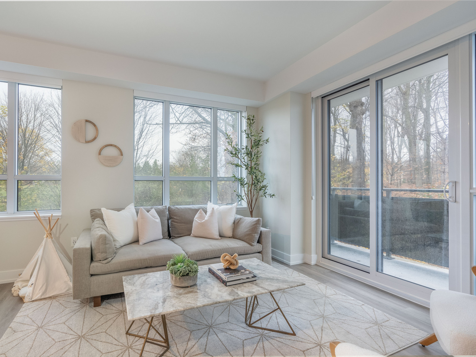 Rentals.ca Barrie Apartments, Condos and Houses For Rent