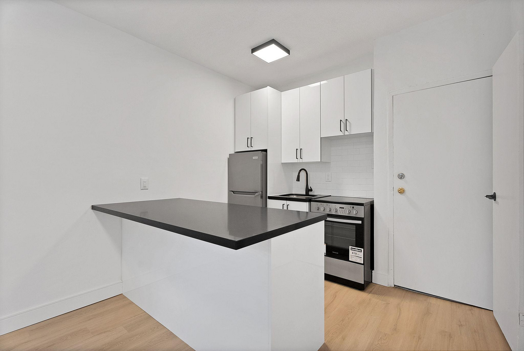 Rentals.ca Toronto Apartments, Condos and Houses For Rent