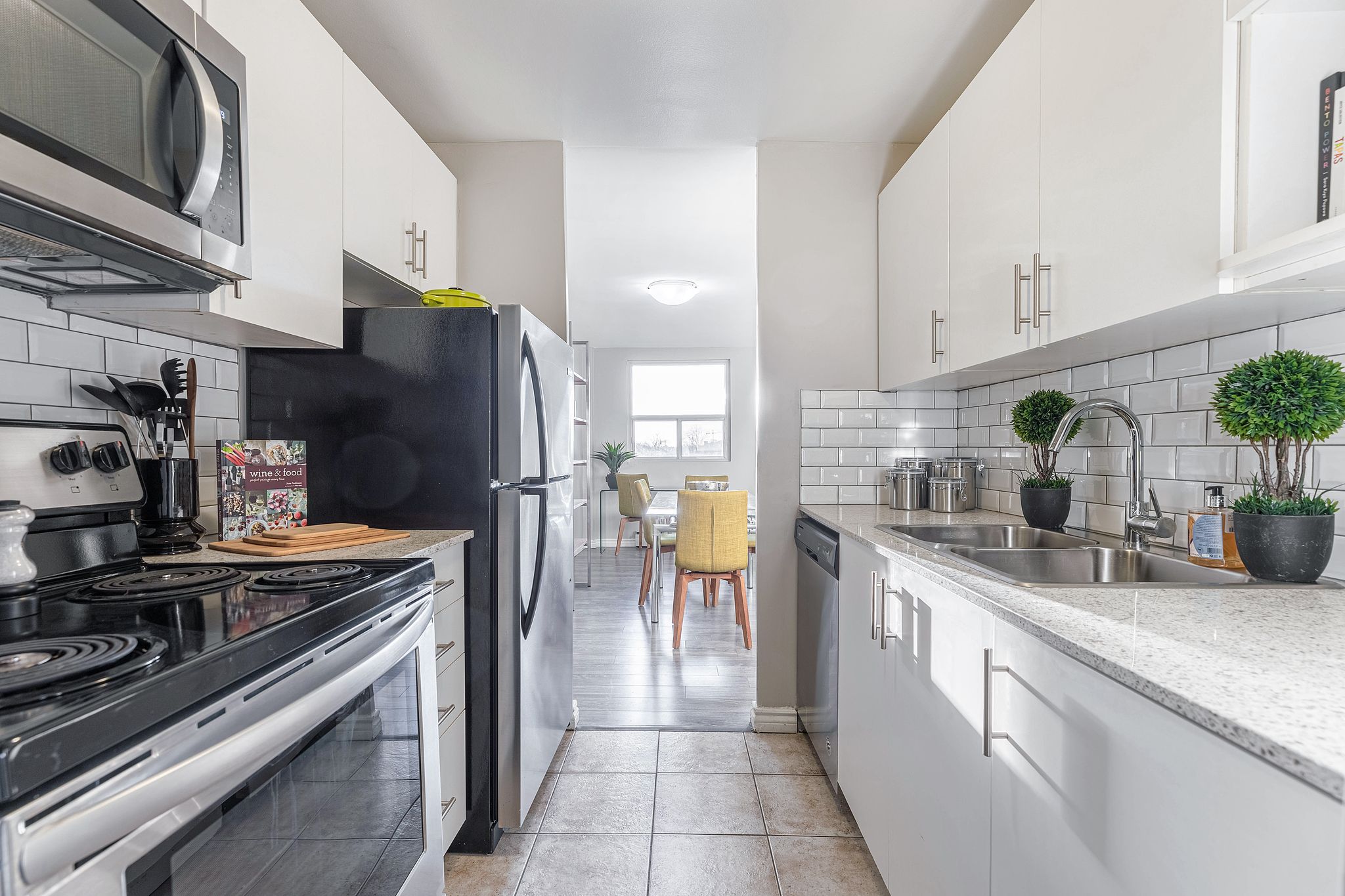 Huntington Towers | London Apartments | TerraCorp Management