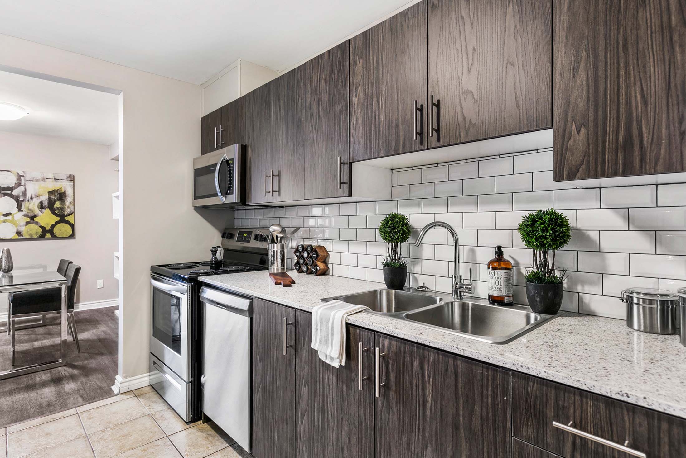 Island View Towers | Windsor Rentals | TerraCorp Management