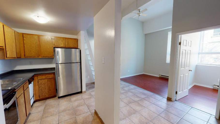 Adelaide Loft Downtown Apartments for Rent London | York Property ...