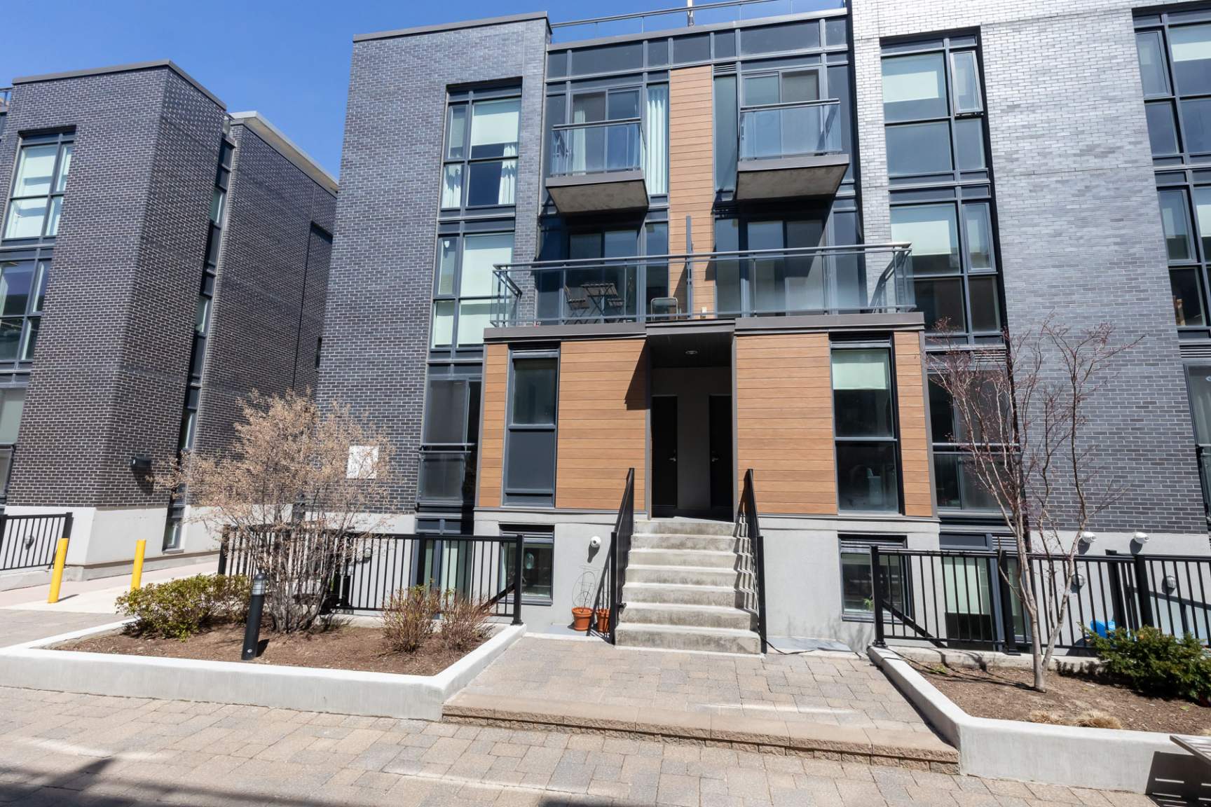 Rentals.ca Toronto Apartments, Condos and Houses For Rent