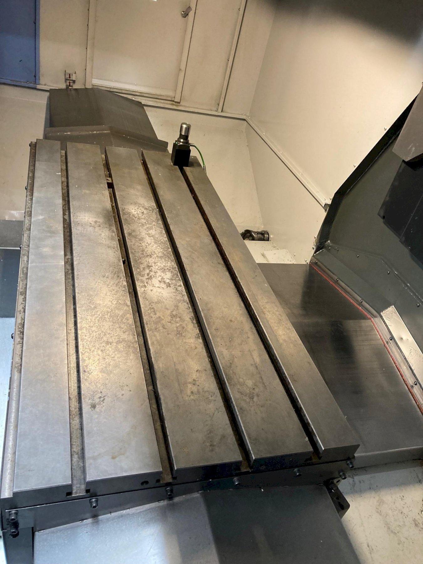 Doosan DNM500 CNC Vertical Machining Center 2010 Fanuc O-iMC Control ...