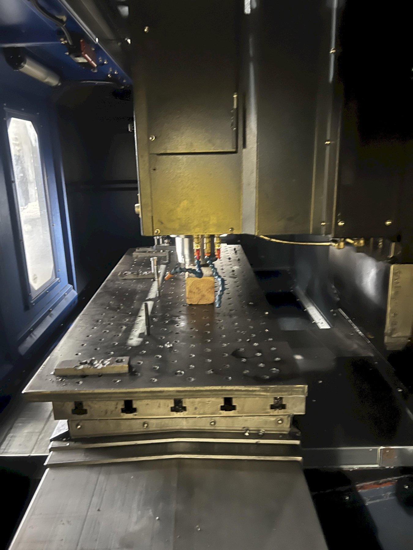 MILLTRONICS VM5020 MACHINING CENTER: STOCK #20633