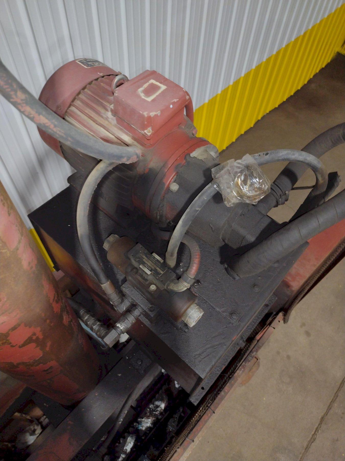SELCO PRODUCTS MODEL V15 VERTICAL BALER: STOCK 17515