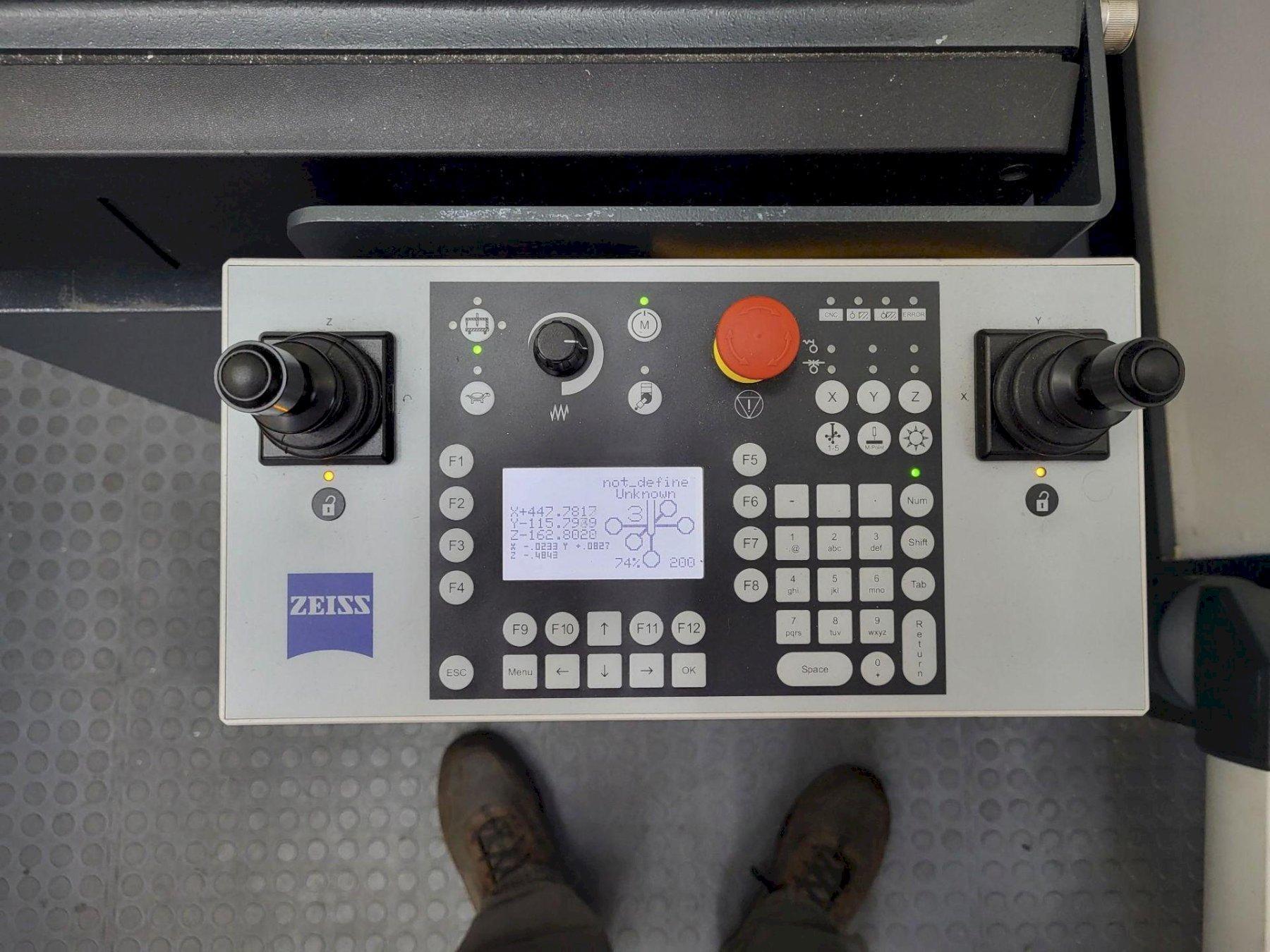 Zeiss Duramax 5/5/5 DCC Coordinate Measuring Machine – New 2013 | Used ...