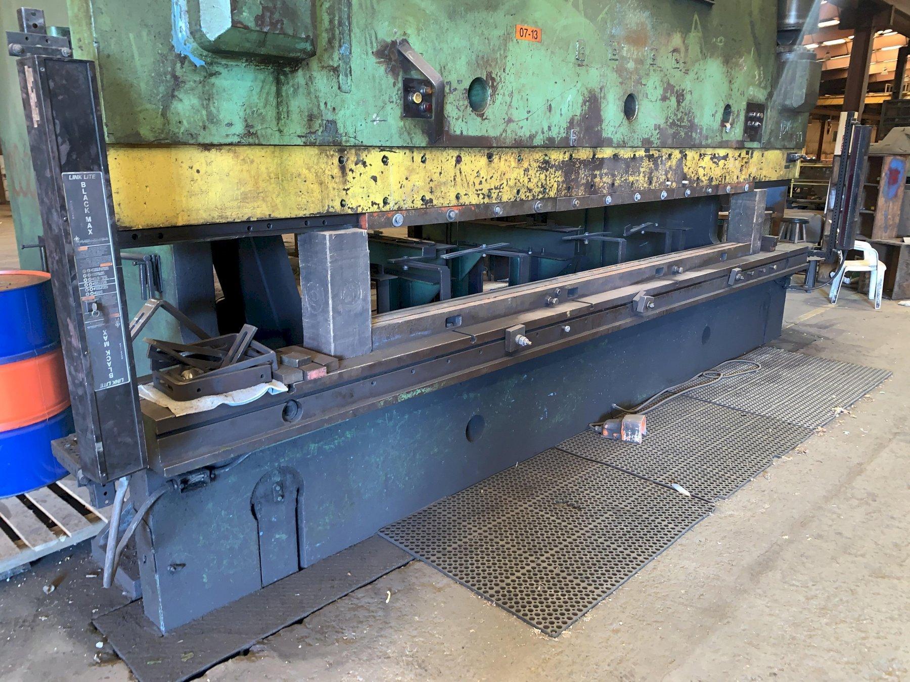 1000 TON NIAGARA #HD1000 14-18 HYDRAULIC PRESS BRAKE: STOCK #13329